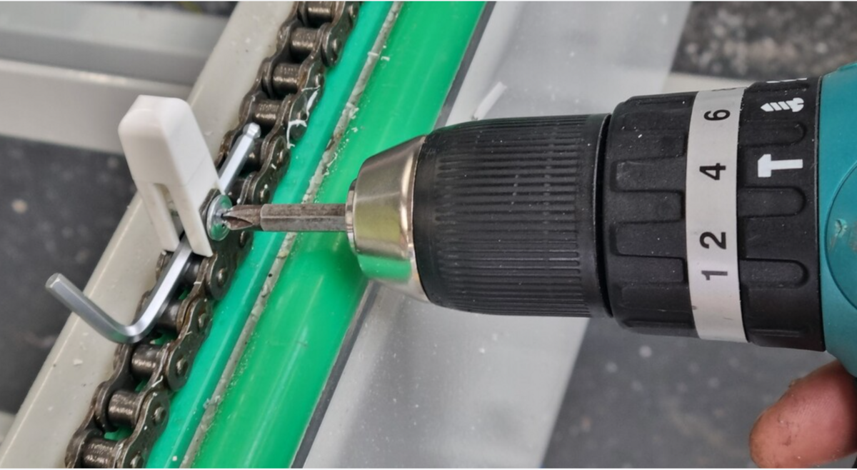 Fixing Infeed Pegs — Stuga