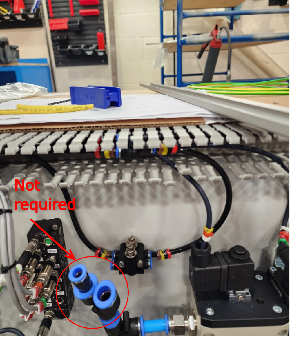 R0015146 Pneumatic pipe Installation Part 3 — Stuga